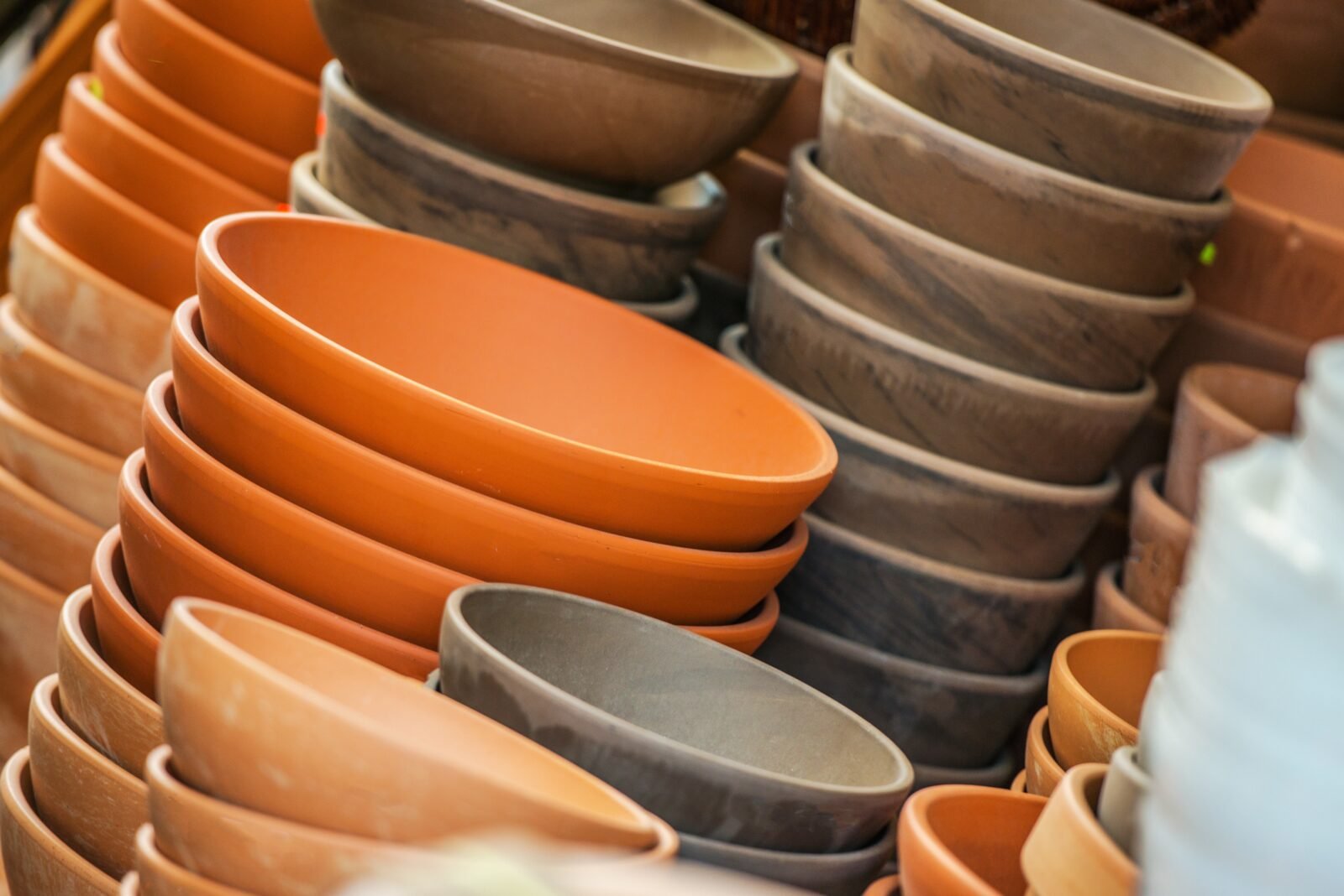 6 Tips to Store Your Garden Supplies in a Small Space - Mission 2 Organize